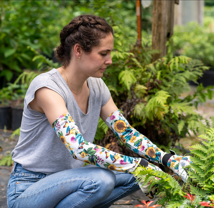 Rugged Guard Leather Gloves - Garden Flower – Farmers Defense